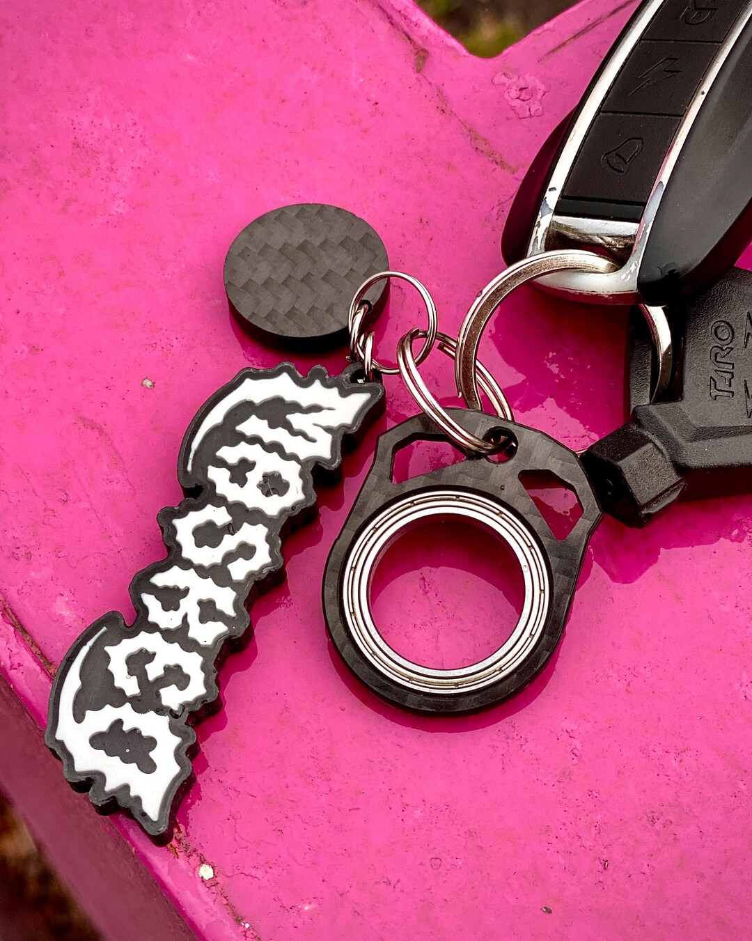 Genuine Carbon-fiber Spinner Keychain – Lightweight EDC Fidget – Ultra ...