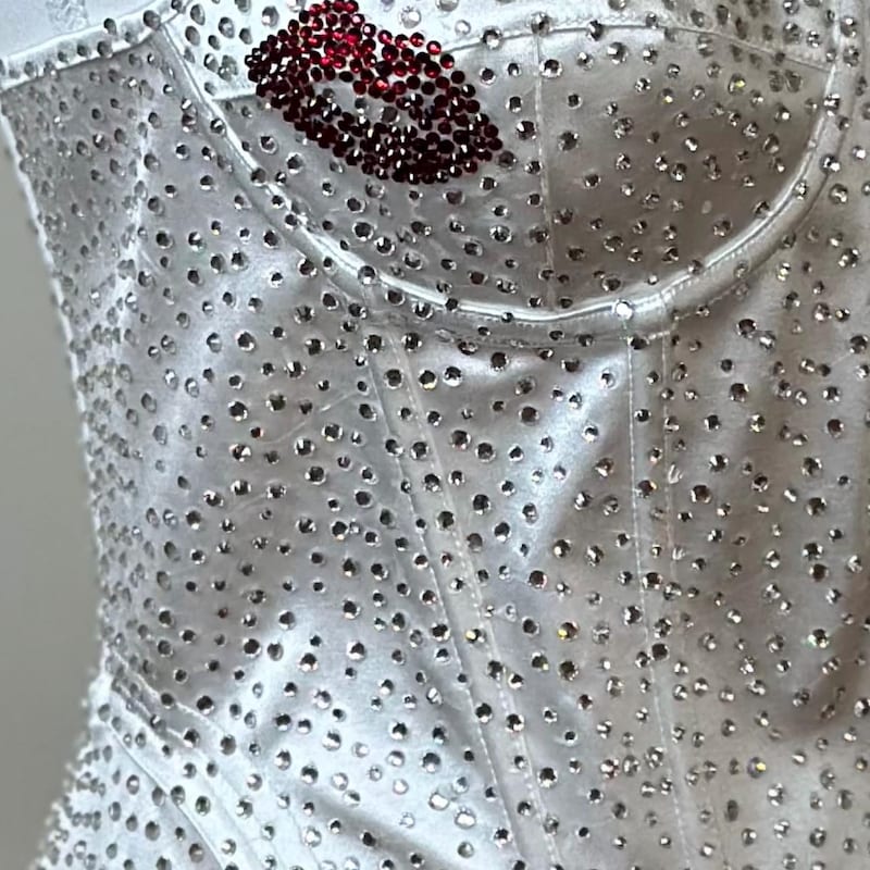 Sabrina Juno Outfit - Etsy
