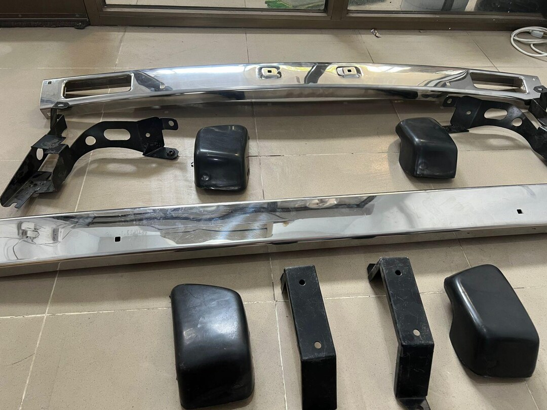 Toyota Corolla 1980-81 BUMPER COMPLETE SET - KE70,TE70 / TE71,AE70 ...