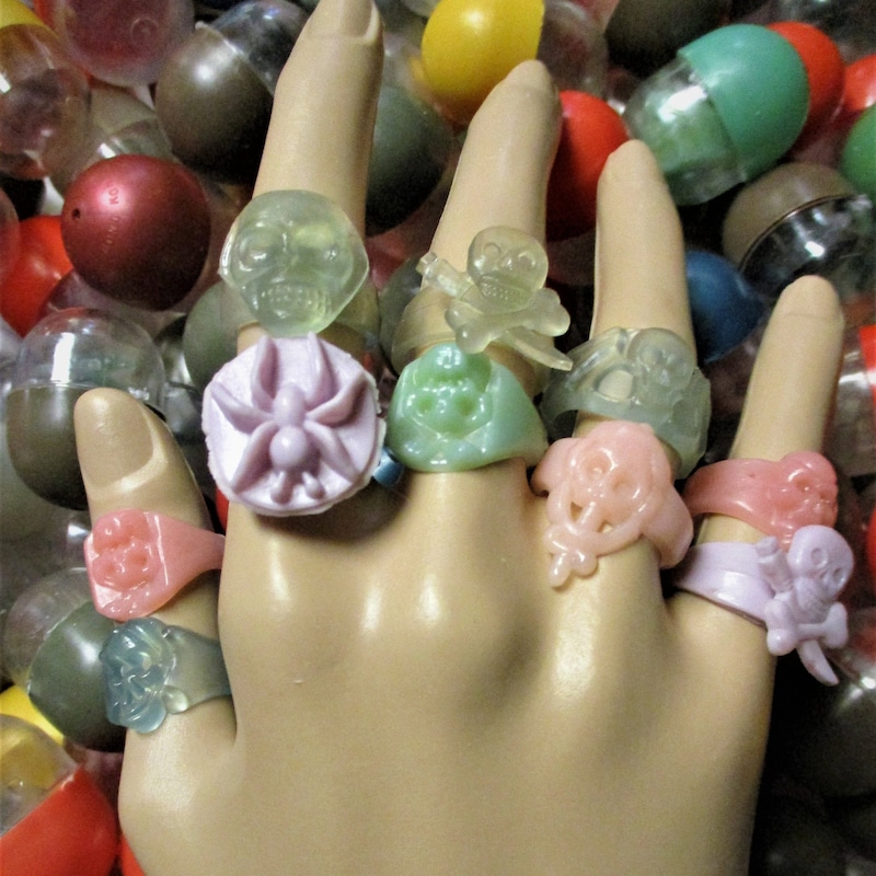 Gumball Machine Ring - Etsy