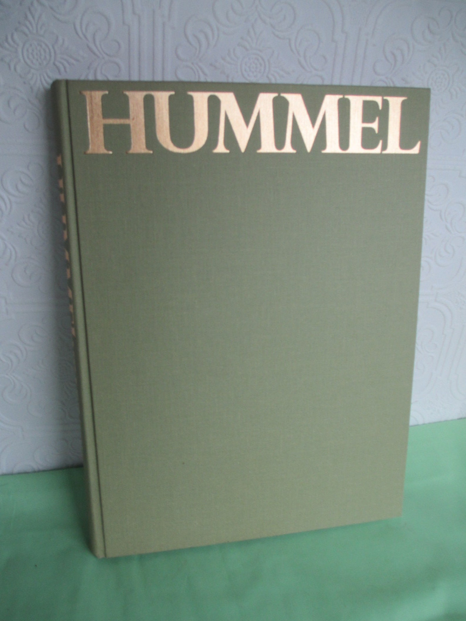 Hummel the Complete Collector's Guide and Illustrated - Etsy