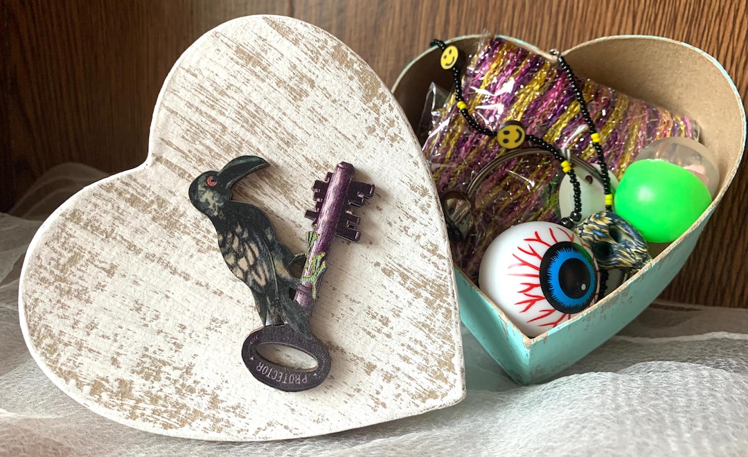 Raven Protector Heart Box Filled With Jewelry and More - Etsy