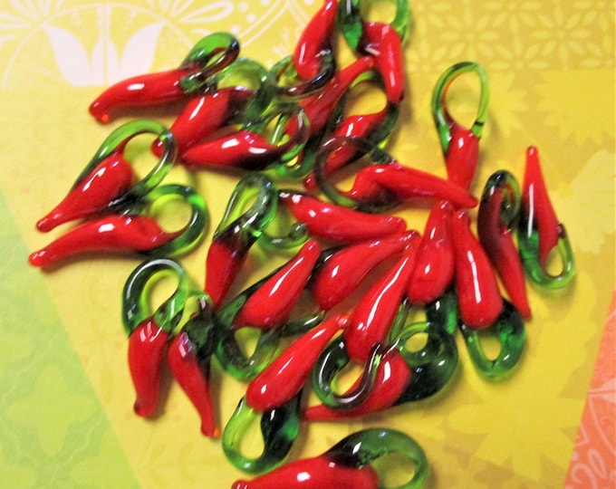 Flawed Grade B - 25 Small RED CHILI PEPPERS Chiles Pendants Glass ...