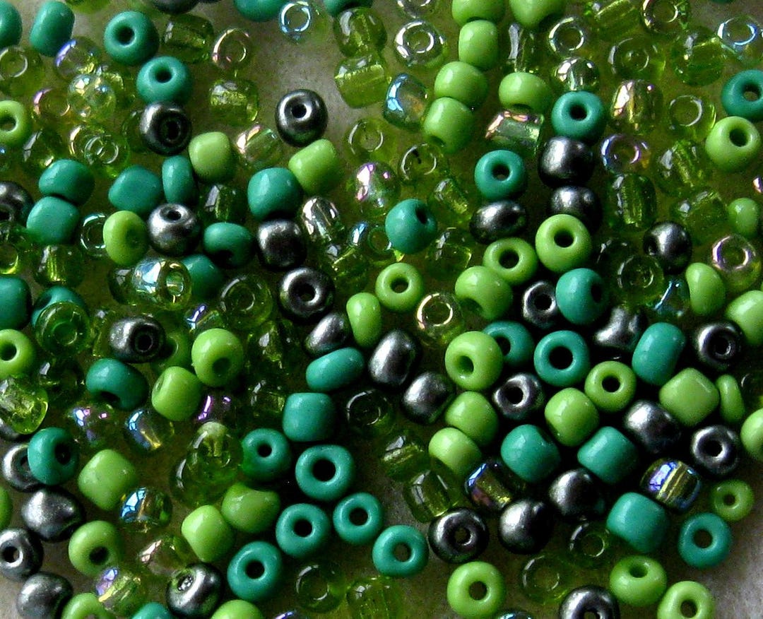 Shades of Green, Glass Seed Beads, 6/0 E Beads 4mm, Loose Lot, Jewelry ...