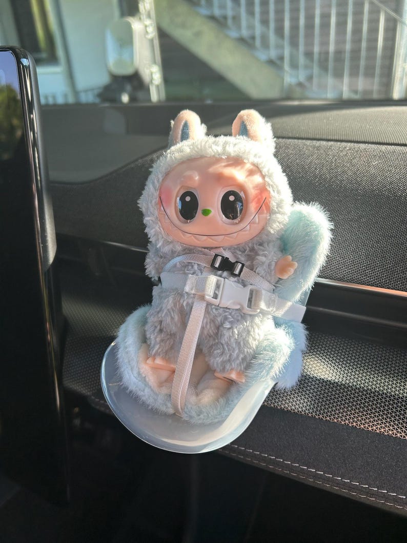 Labubu Car Seat – 3d-printed Chair for Mini Figures | Blue | Car Vent ...