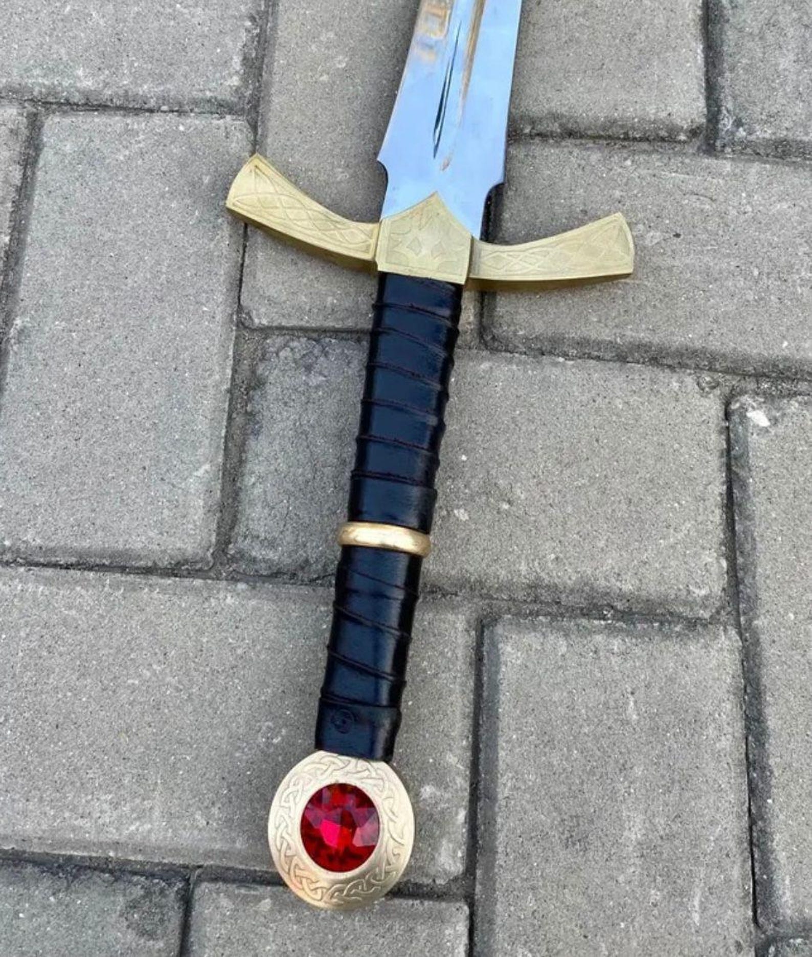 Handmade Goldryn Sword Replica - 36" Glass of Throne Sword - High ...