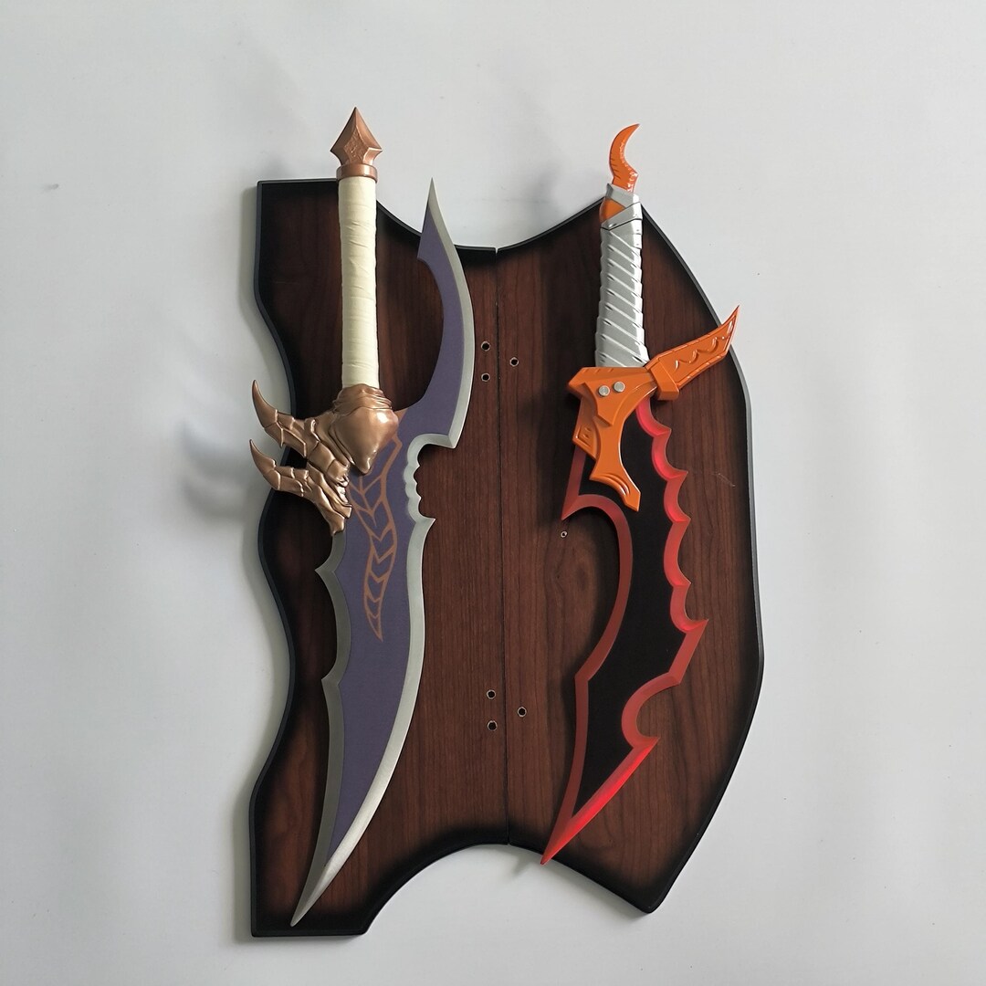 Knight Killer Dagger & Kasaka’s Venom Fang Dagger – Full Metal Fantasy ...