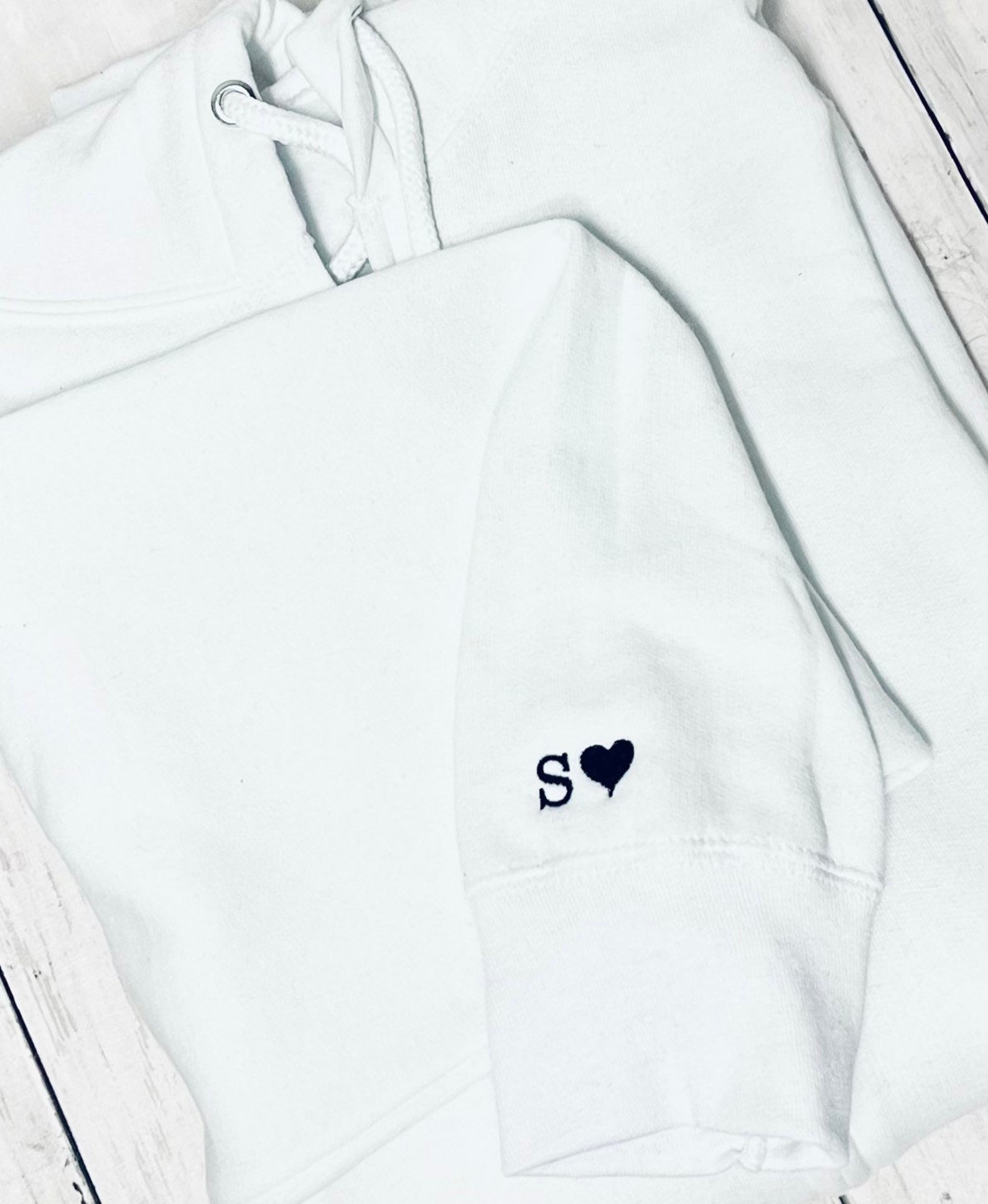 EMBROIDERED INITIAL HOODIE Initial Sweatshirt Sleeve - Etsy