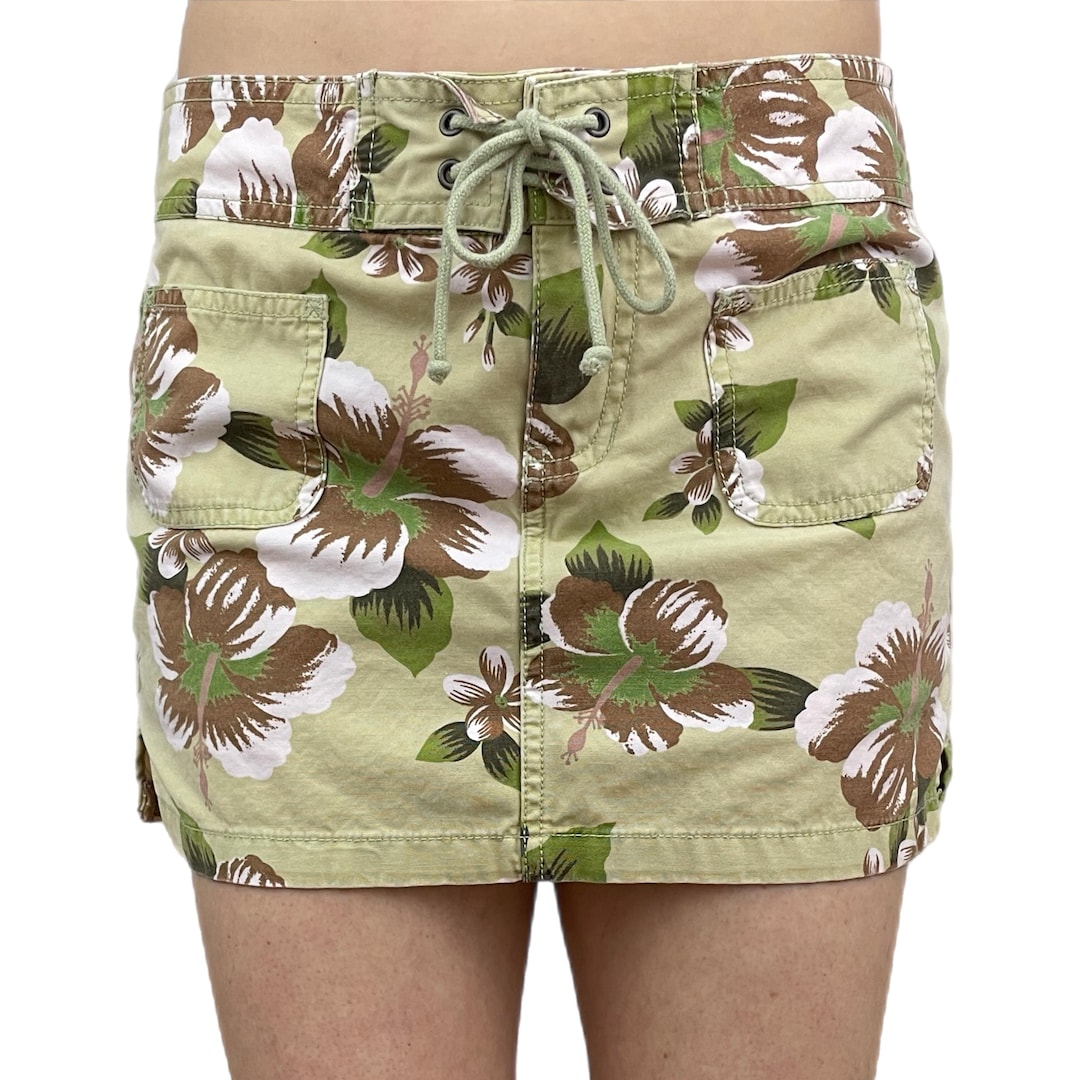 Vintage Y2K Hawaiian Floral Print Skort, Mini Skort, Low Waisted ...