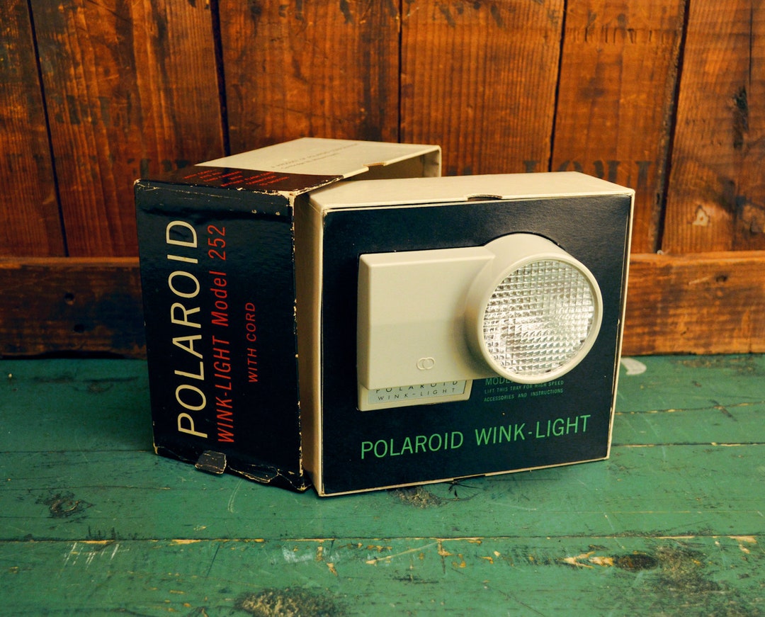 Polaroid Wink Light, Model 252 Flash Attachment for Land Cameras - Etsy