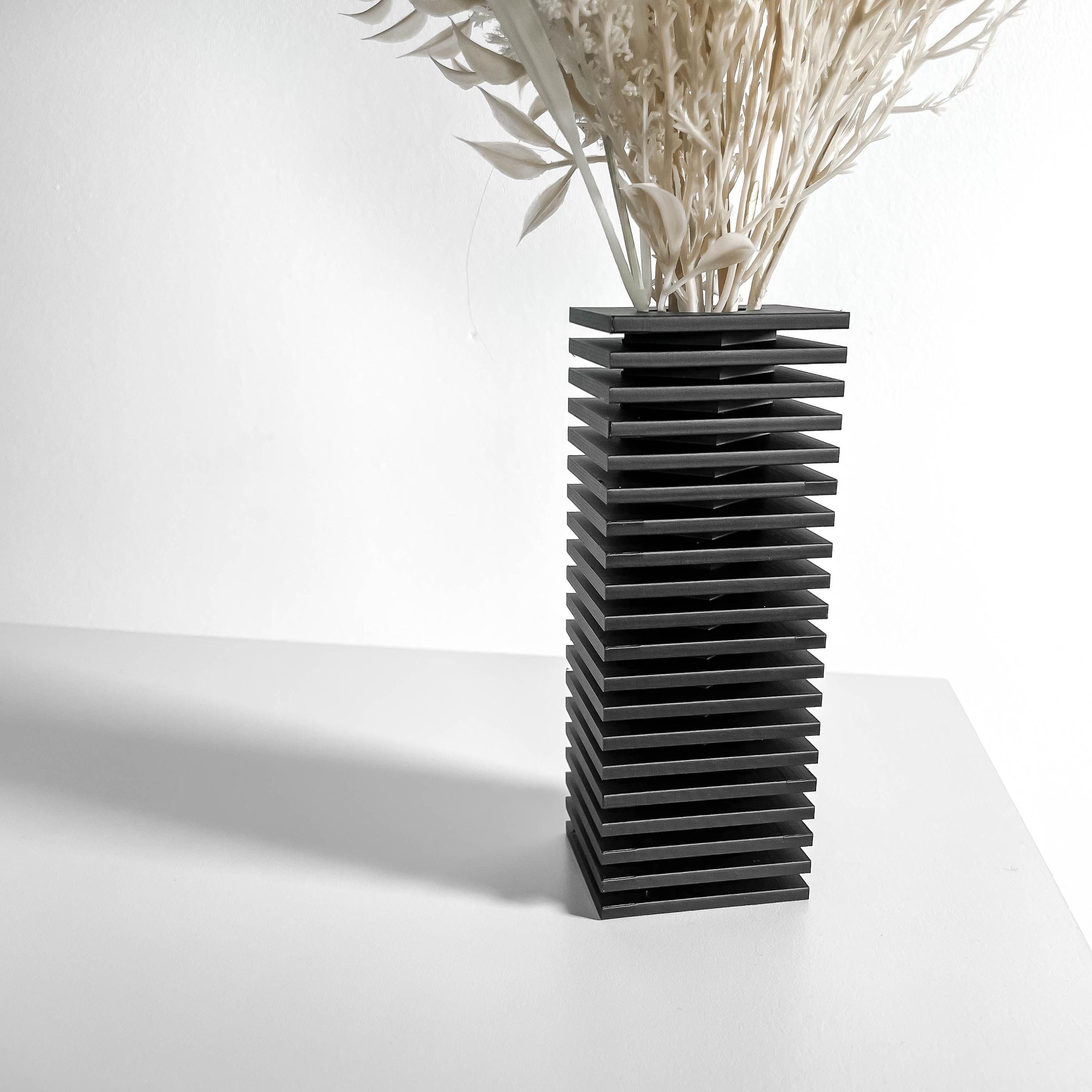 Minimalist Vase, Modern Flower Display, Table Centerpiece, Decorative ...