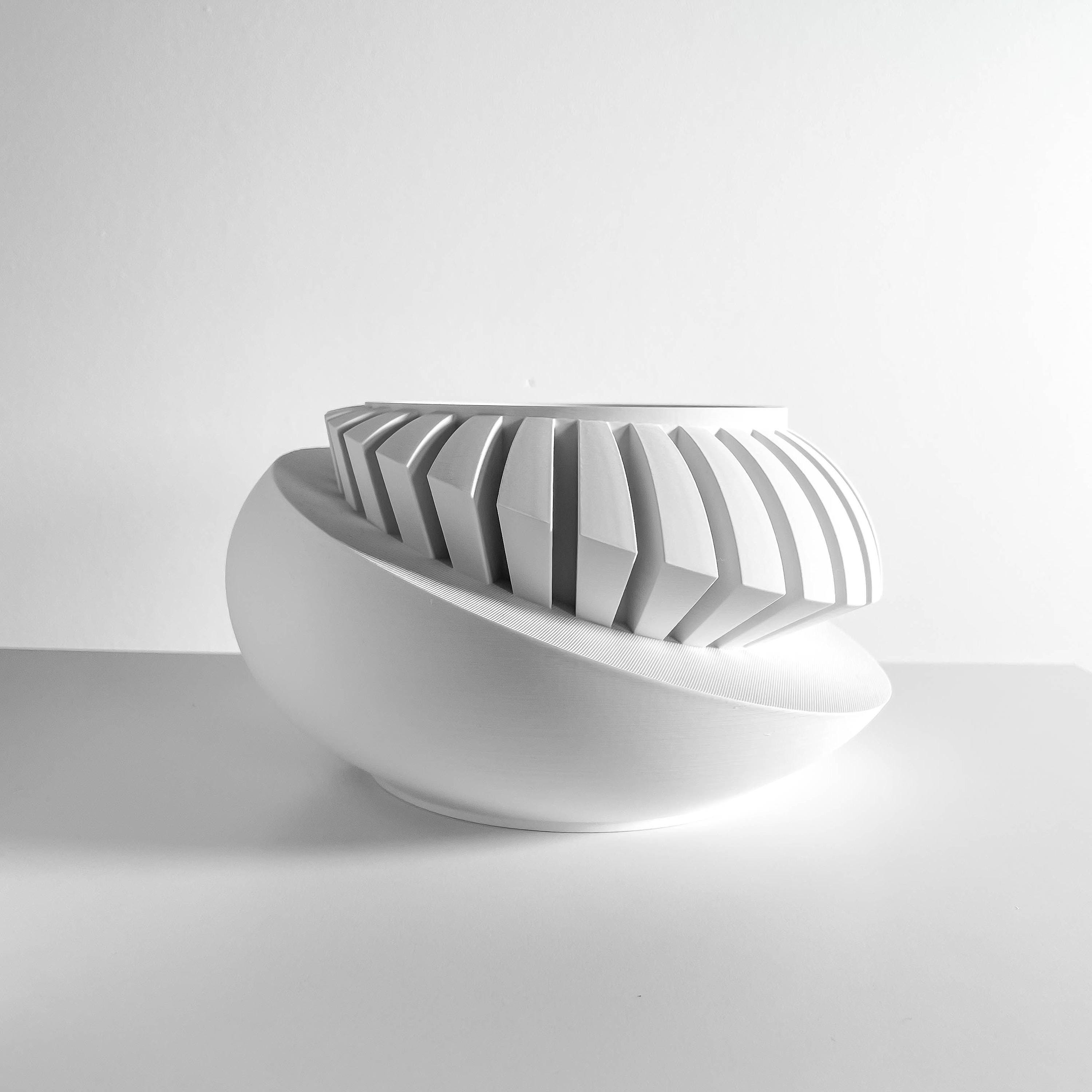 Planter Pot, Sculptural Plant Vessel, Indoor Herb Container, Simple ...