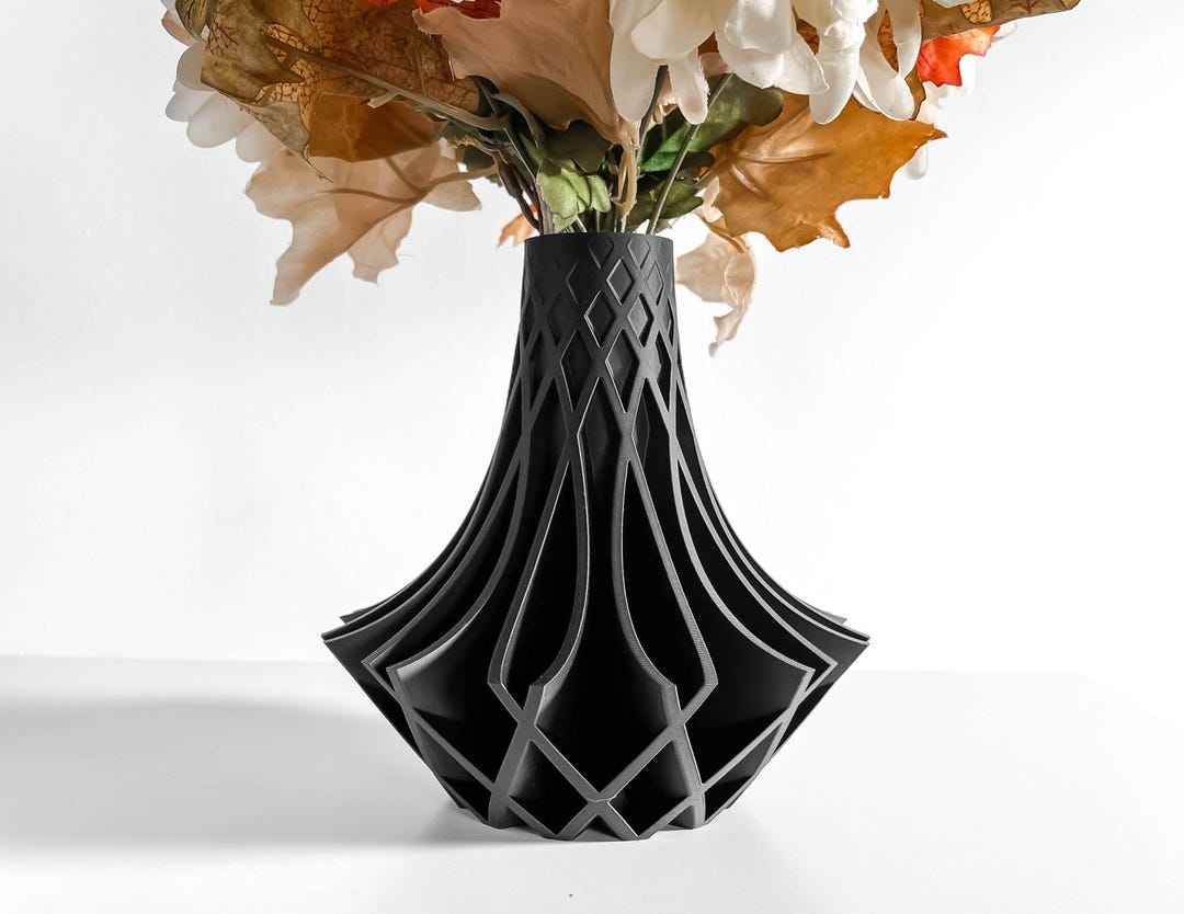 Nordic Vase, Modern Sculptural Table Vessel, Decorative Household ...