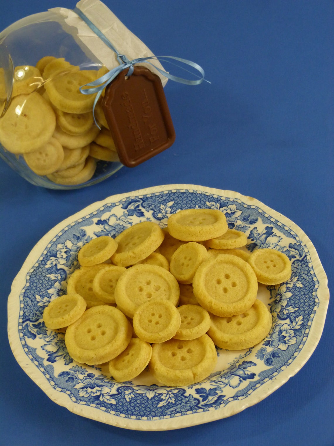 GIANT BUTTONS Button Silicone Chocolate / Candy Bakeware Mould - Etsy UK