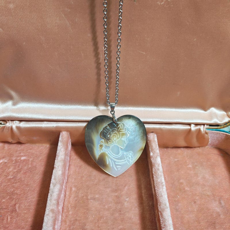 Pearl/ Cameo Necklace - Etsy