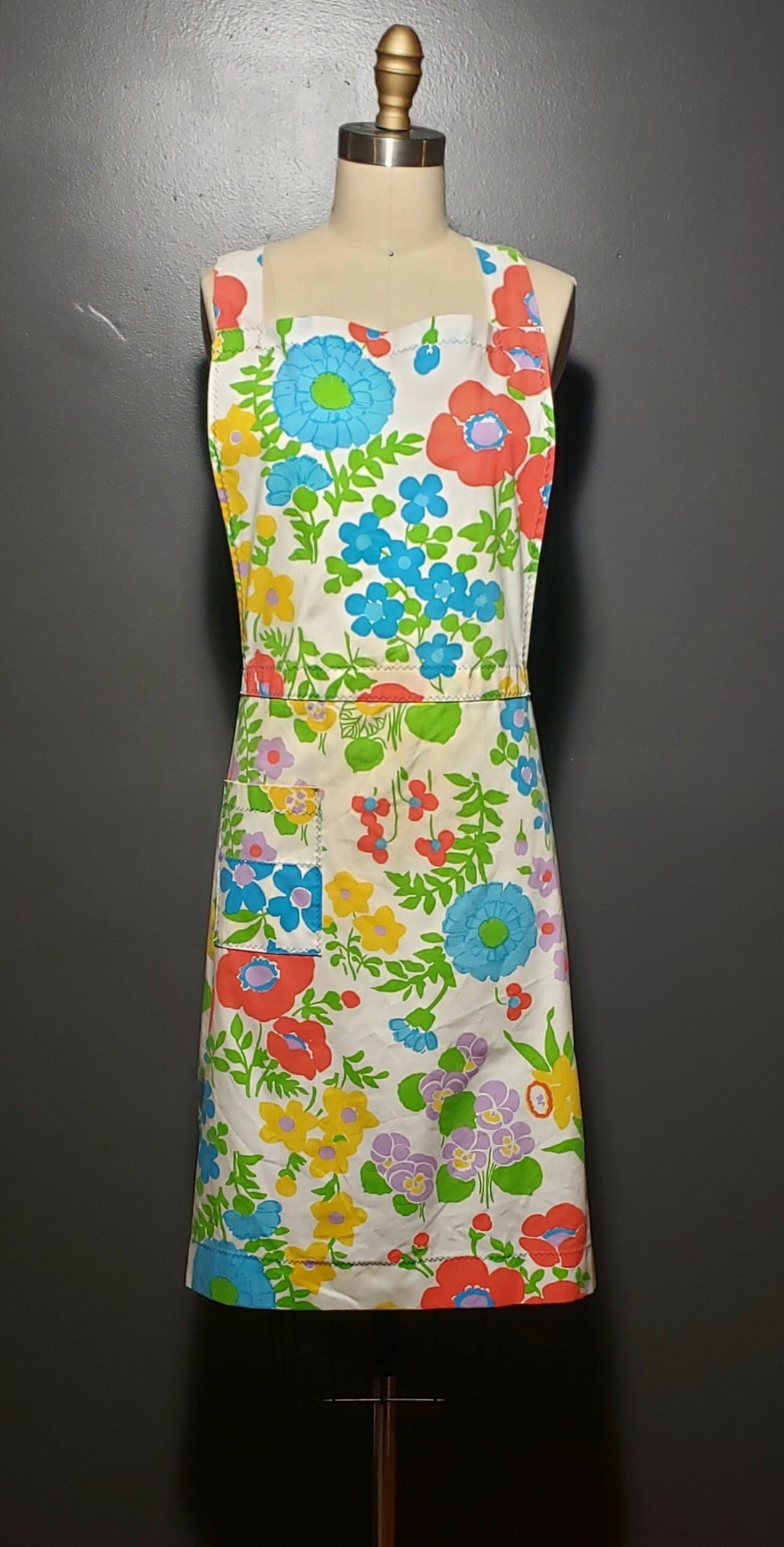 Vintage Full Body Floral Apron - 1960s Full Body Apron - Full Body ...