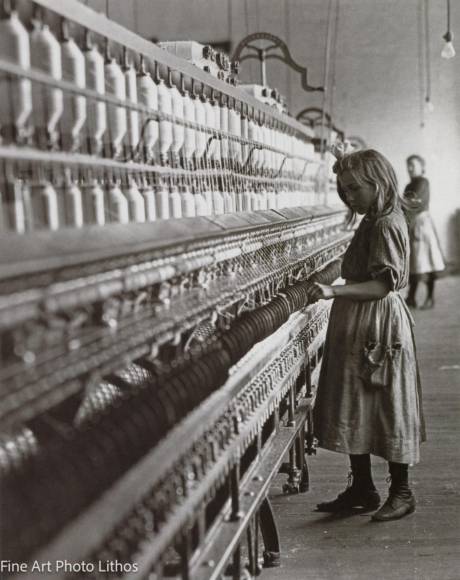 Historical Document: Lewis Hine's Powerful "child Labor - Girls in ...