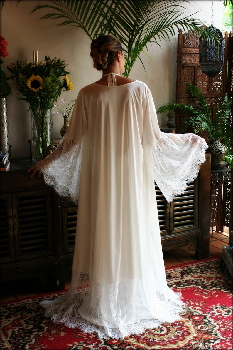 Satin Bridal Robe Lace Trimmed Angel Sleeve Wedding Sleepwear Bridal ...