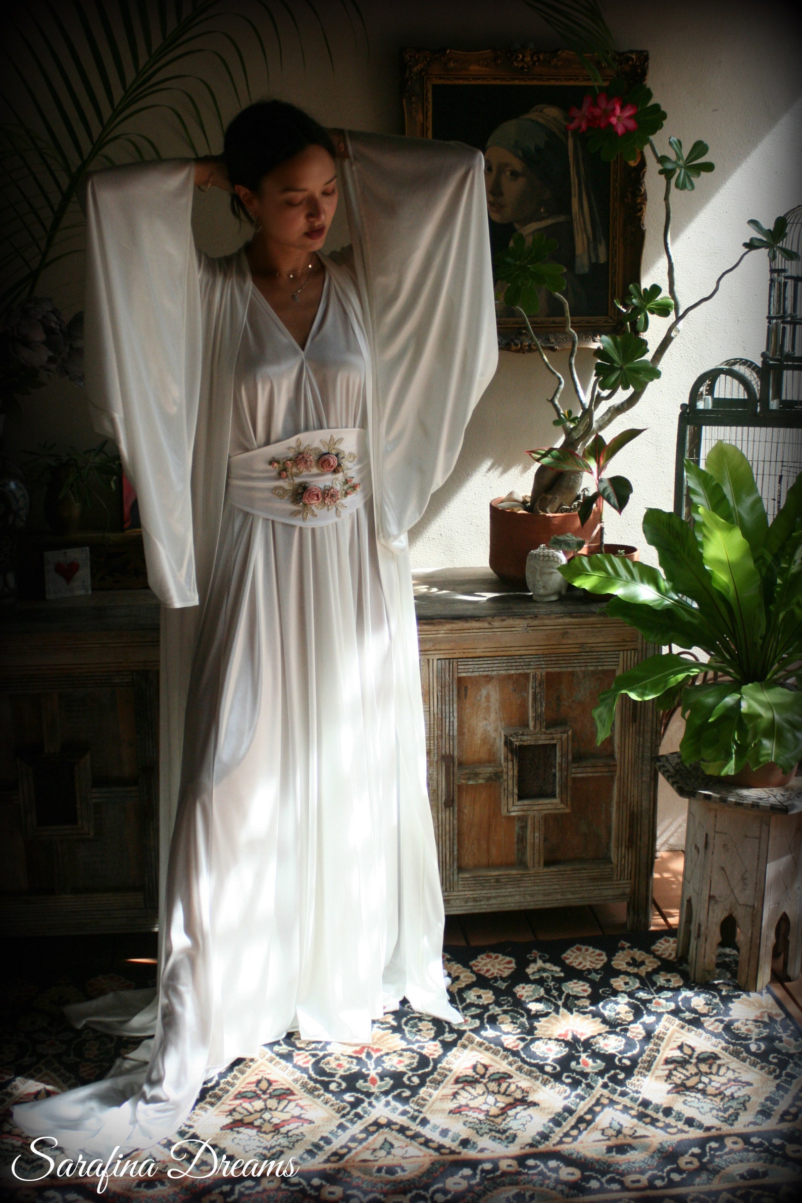 Satin Bridal Robe Angel Wing Sleeve Bridal Lingerie Wedding Sleepwear ...