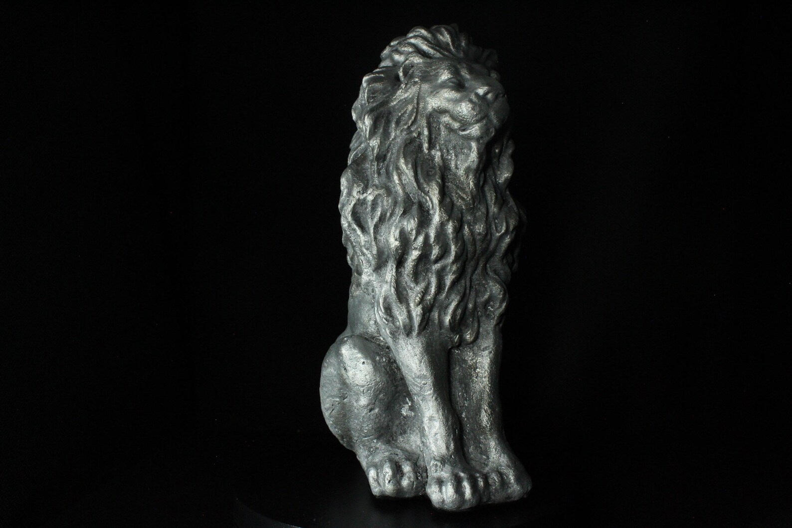 Handcrafted Aluminum Lion Statue – Majestic Lion Sculpture, Wildlife ...