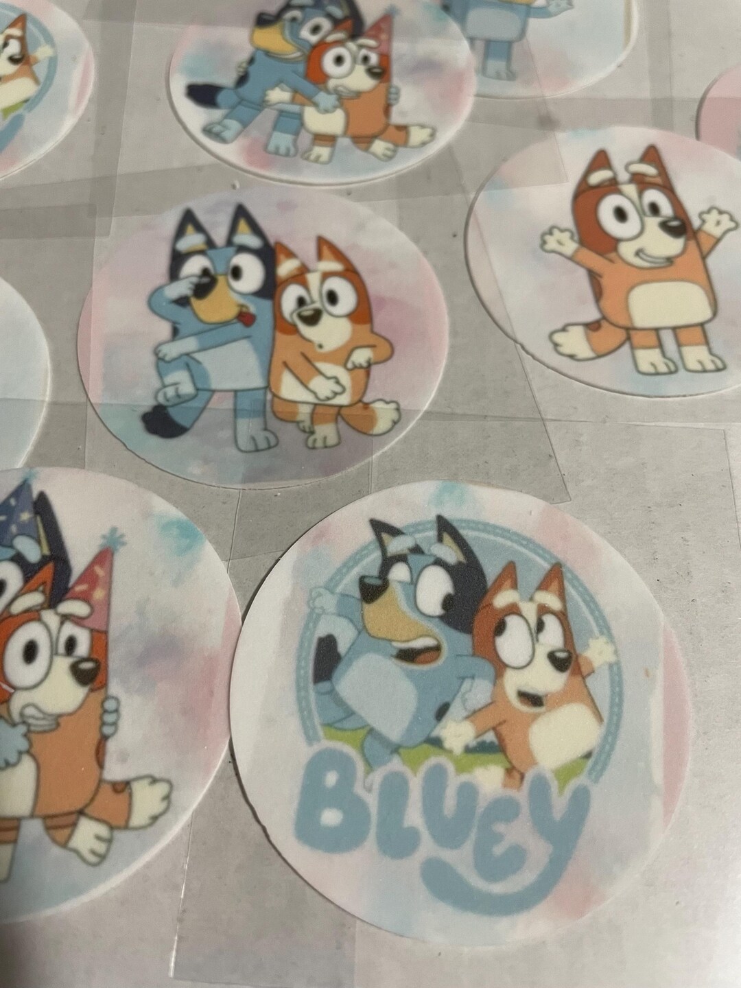 Pre-cut Bluey Edible Images Toppers for Oreos Cupcakes Treats Cookie ...