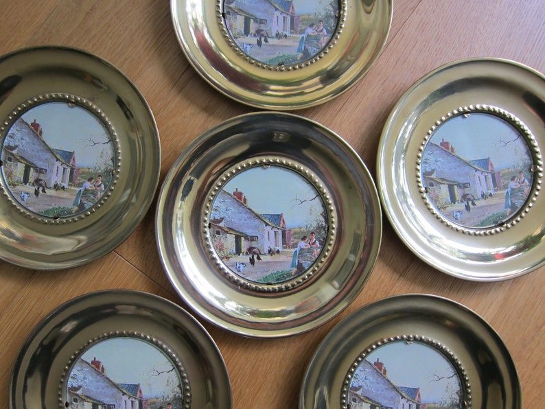 One-piece Vintage Round Brass Picture Frame Plates lovely - Etsy