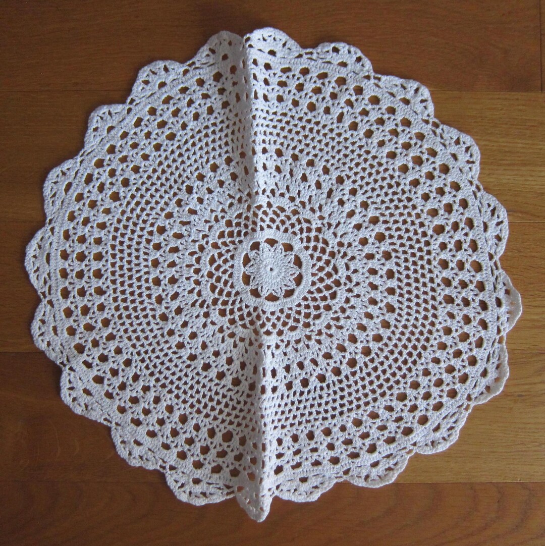 Vintage Round Crochet Lace Doily - 16 Inch White Cotton - Table Topper ...
