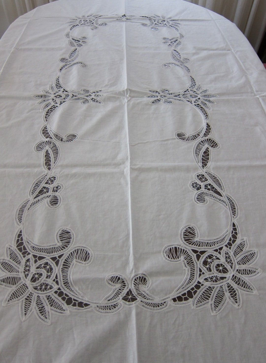 Oval Battenburg Lace Tablecloth - 72 X 108 Inches - White - 100% Cotton ...