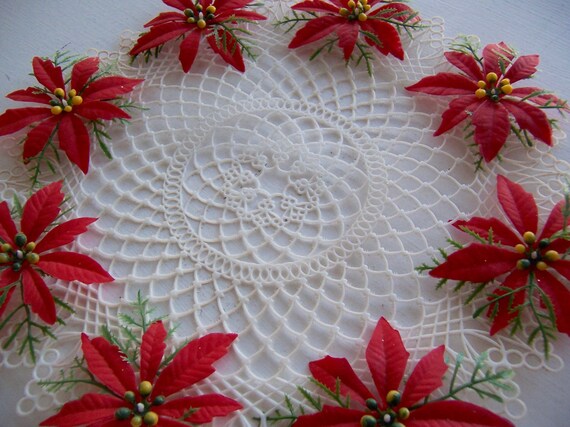 Doily / Plastic Doily With Poinsettias - Etsy