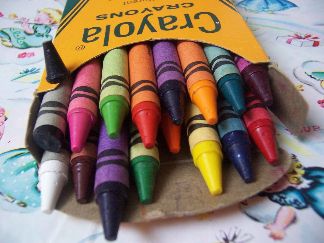 Crayons / Binney and Smith Crayola Crayons - Etsy