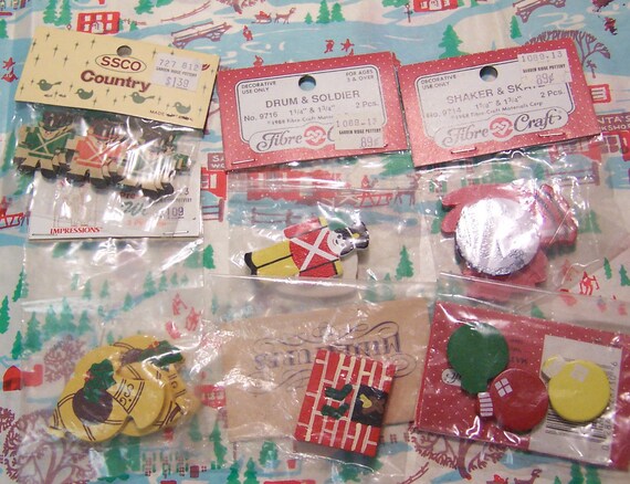 Cutouts / Wood Holiday Cutouts - Etsy