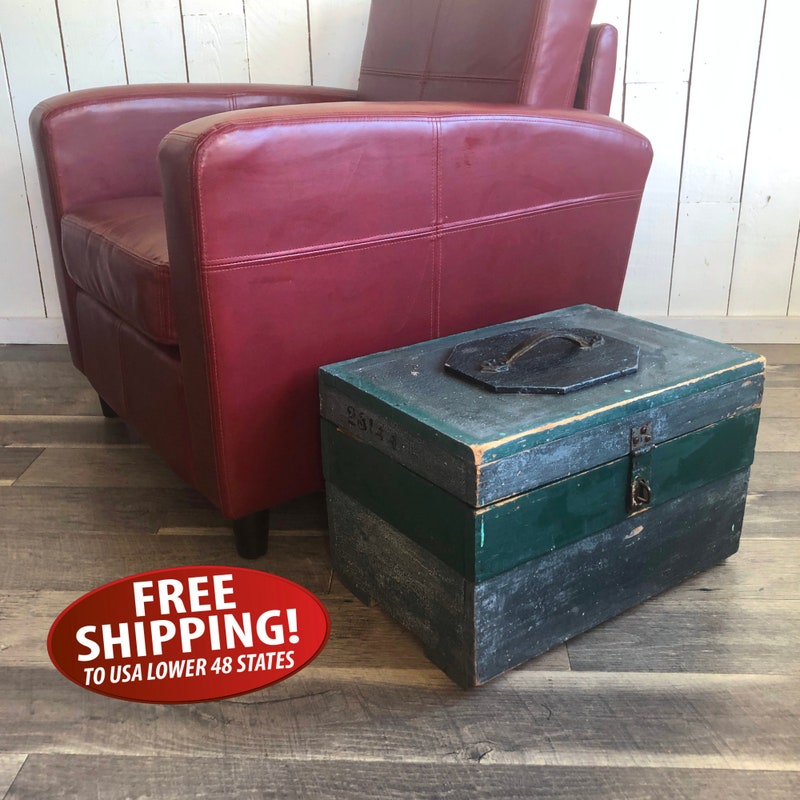 Primitive Box - Etsy