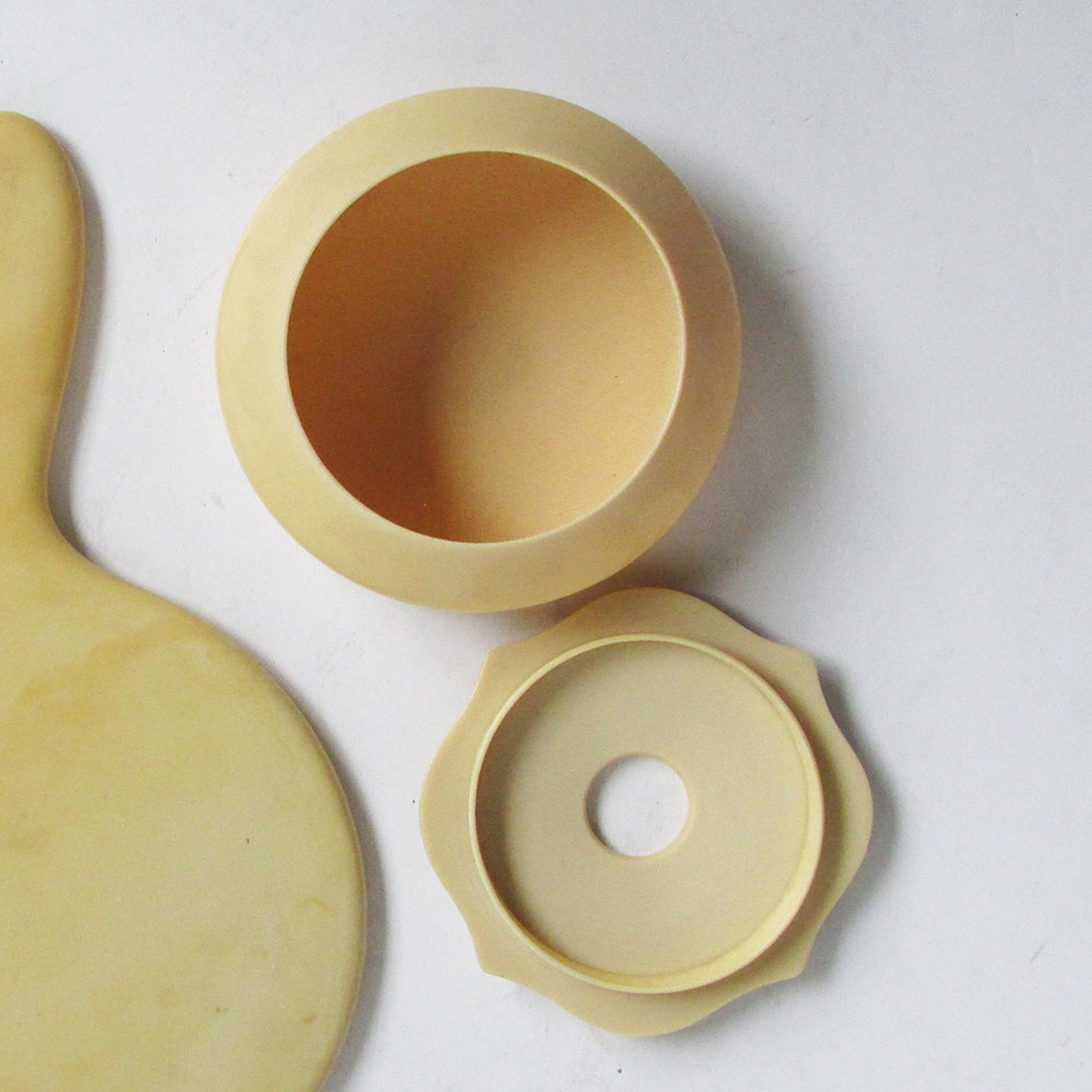 1920s 1930s Celluloid Ivory Pyralin Vanity Set Mirror , Hair Receiver ...