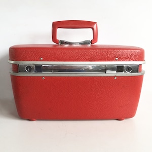 Red Mid-century Royal Traveller Train Case Travel Case - Etsy