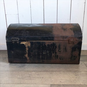 Large Mid-century Round Top Toolbox With Initials "w.h.n.", Distressed ...