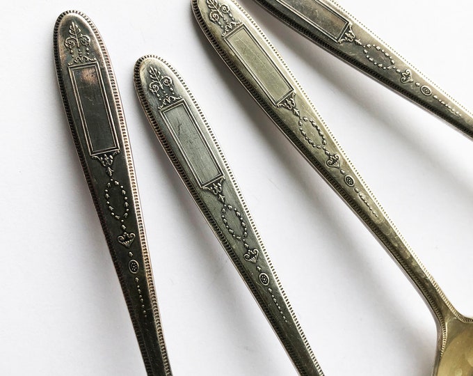 Vintage Oneida Community Plate Silverware, 1921 Grosvenor Pattern ...