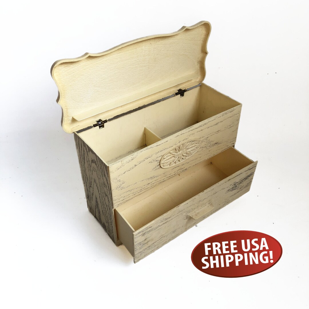 Mid-century, USA Made, Lerner Faux Carved Wood Plastic Sewing Notions ...