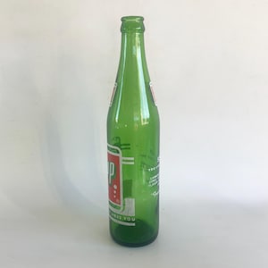 Midcentury 7UP Soda Pop Bottle, 1960s 16oz Green Seven up Pop Bottle ...