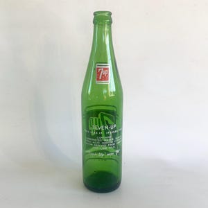 Midcentury 7UP Soda Pop Bottle, 1960s 16oz Green Seven up Pop Bottle ...