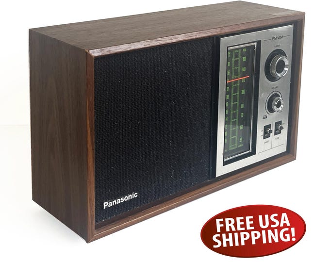 Working Mid Century Panasonic AM FM Tabletop Radio - Model RE-6286 ...