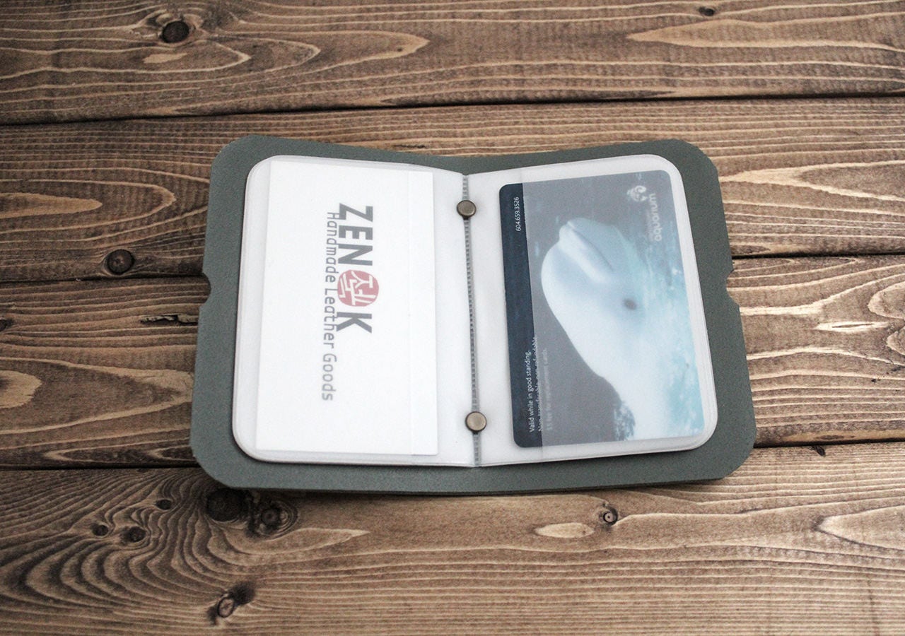 PERSONALIZED Leather Credit Card Organizer / Holder With Clear | Etsy