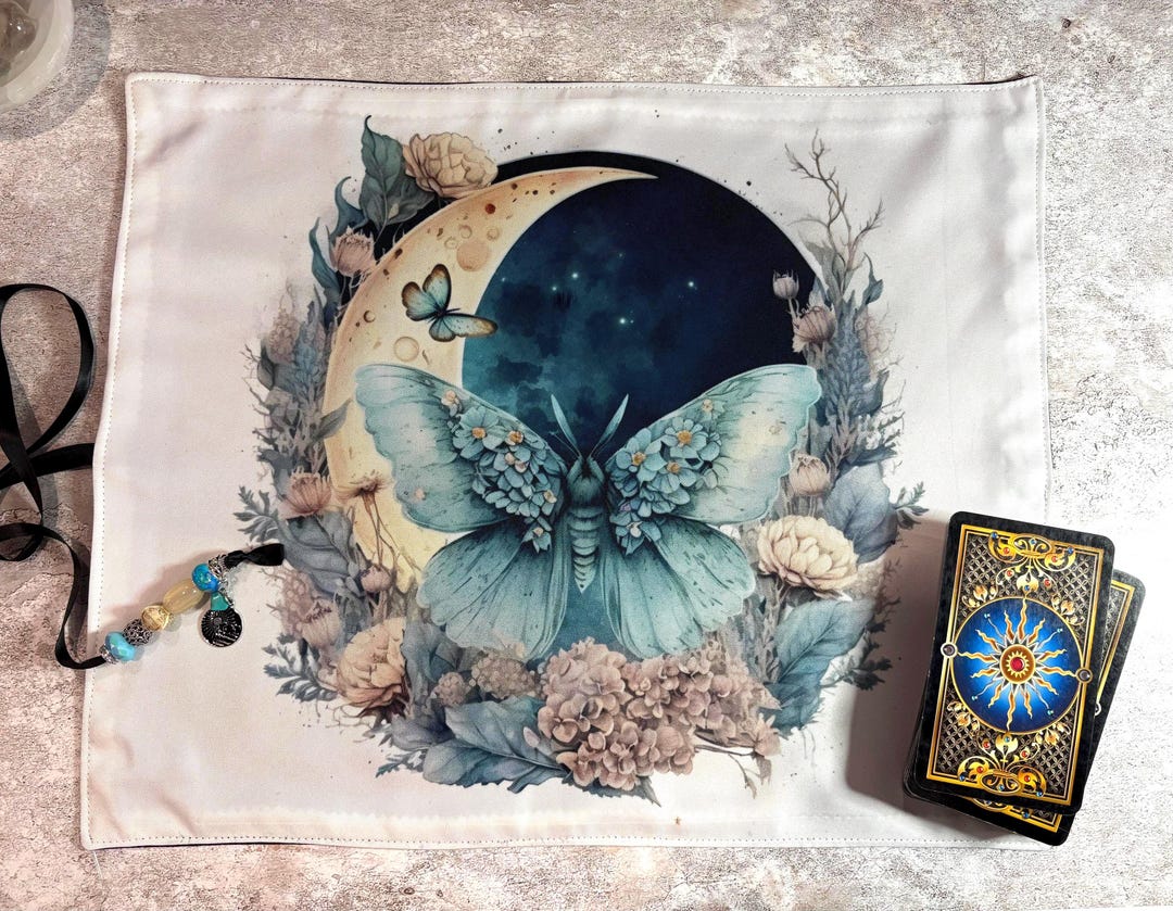 Moon & Moth Tarot Deck Wrap, Reading Mat | Altar Cloth - Etsy