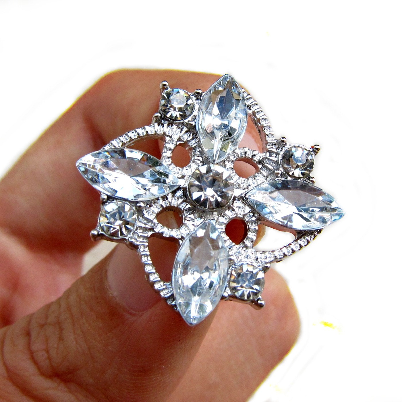 5 Sparkling Rhinestone Buttons for Wedding Decoration - Etsy