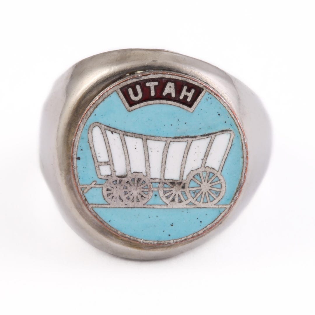 Vintage Enamel Utah Ring USA State Souvenir Wagon Retro MCM Costume ...
