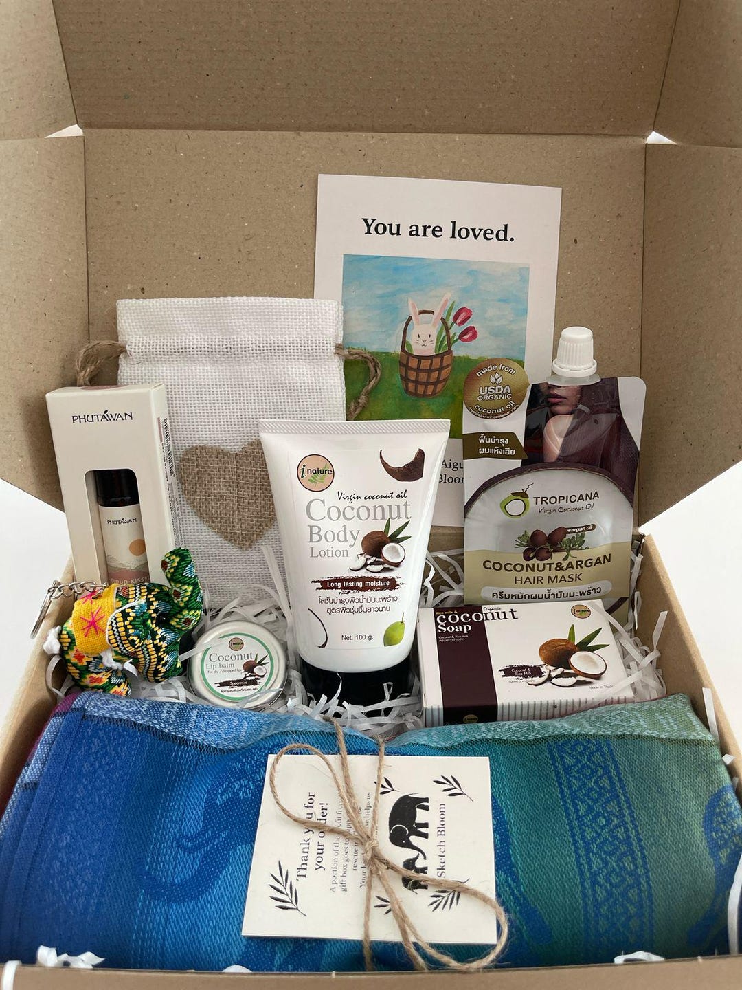 Coconut Spa Gift Box – Thai Natural Body Set With Handwoven Silk Scarf ...
