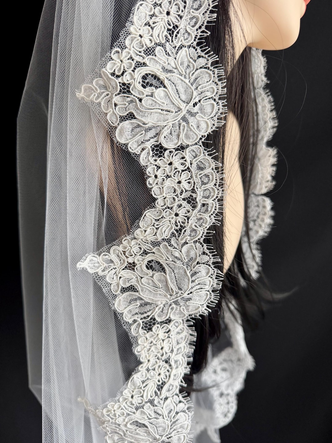 4” Fancy French Alencon Rose Lace Wedding Veil: Eyelash Scallop Edge ...