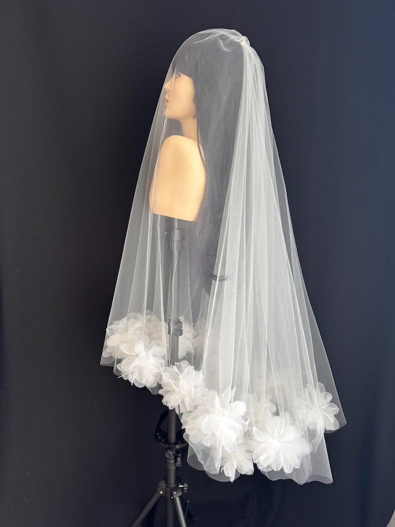 3D Floral Wedding Veil With Blusher: 2 Tier Floral Bridal Veil - Etsy