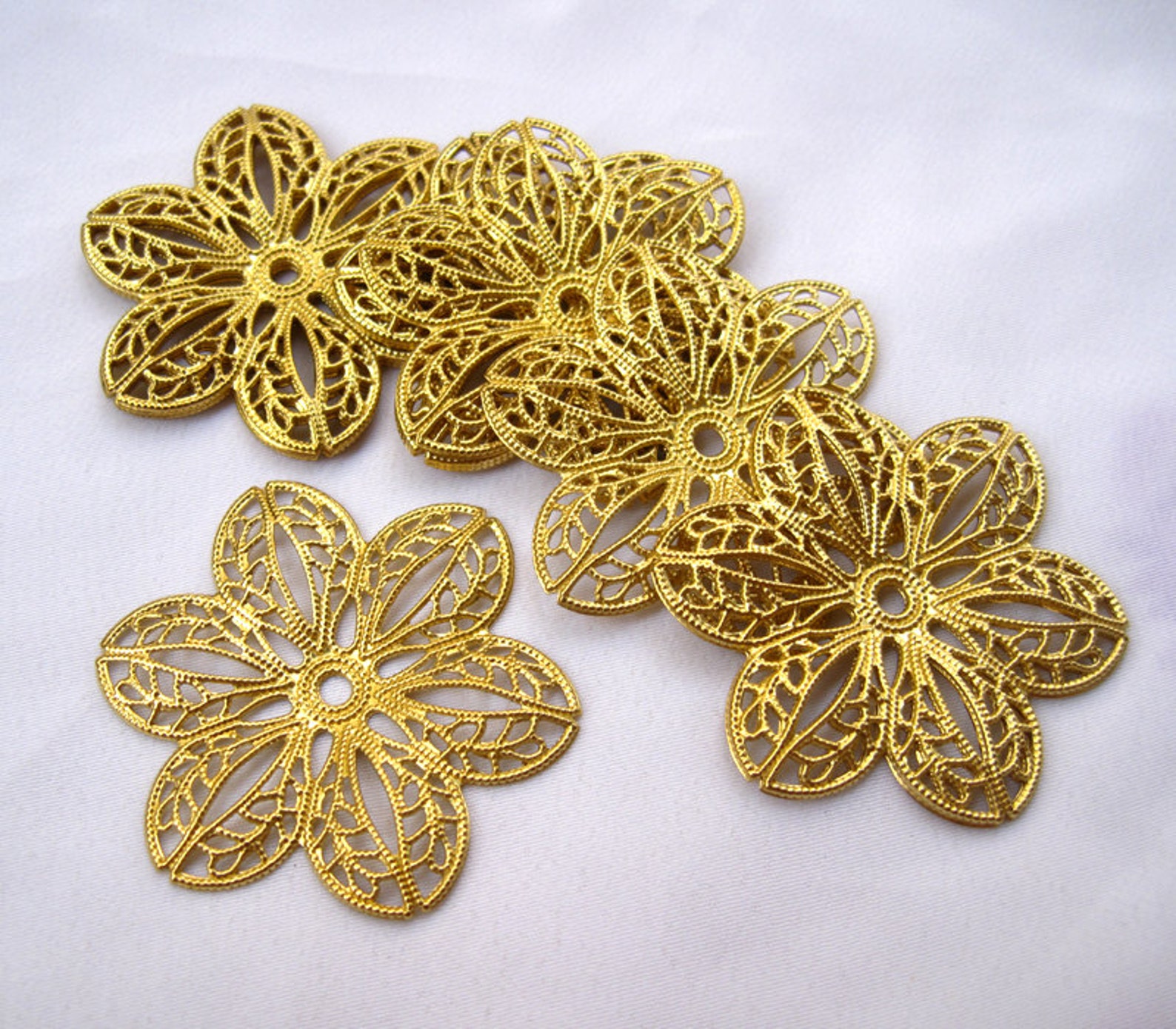 8pcs Flower Filigree Findings Raw Brass Filigree Wholesale | Etsy