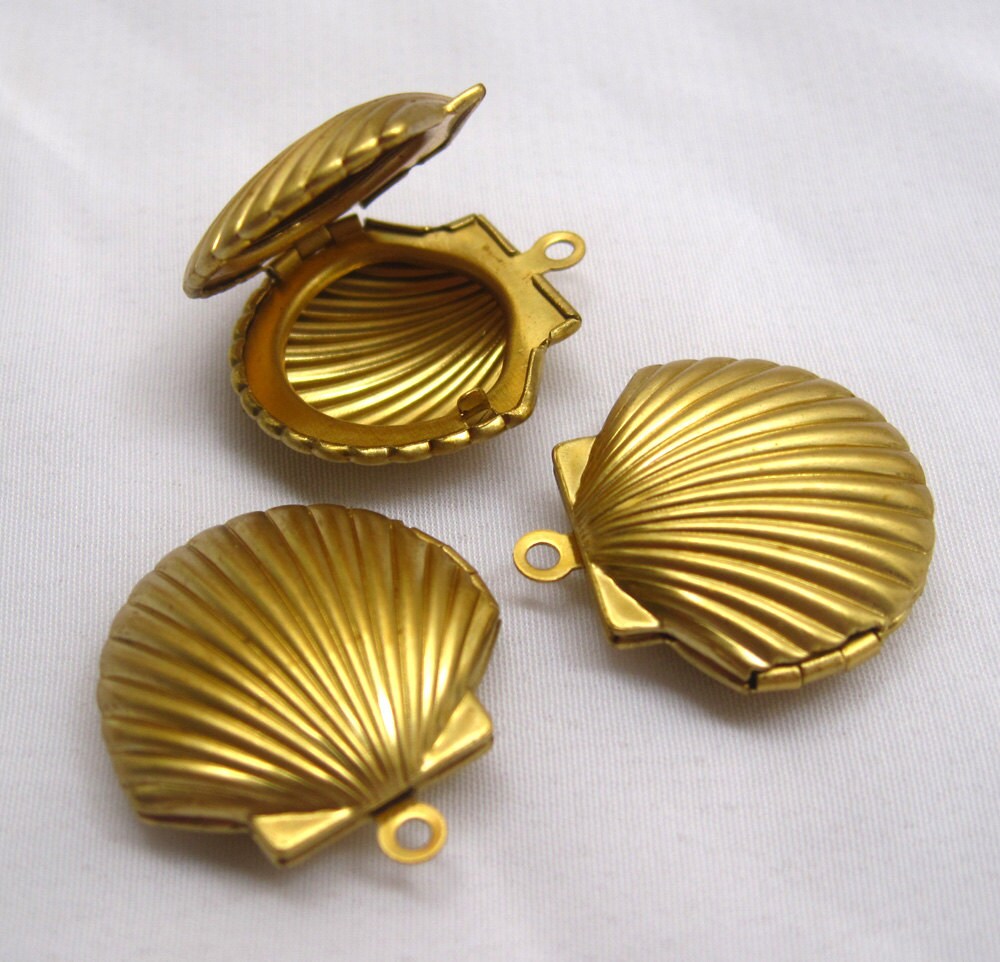 3pcs Golden Shell Locket Pendant Raw Brass Charm for Necklace - Etsy