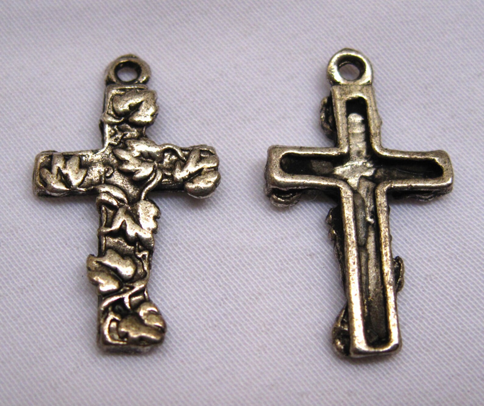 10pcs Metal Alloy Mini Cross Charm Religious Jewelry Findings - Etsy